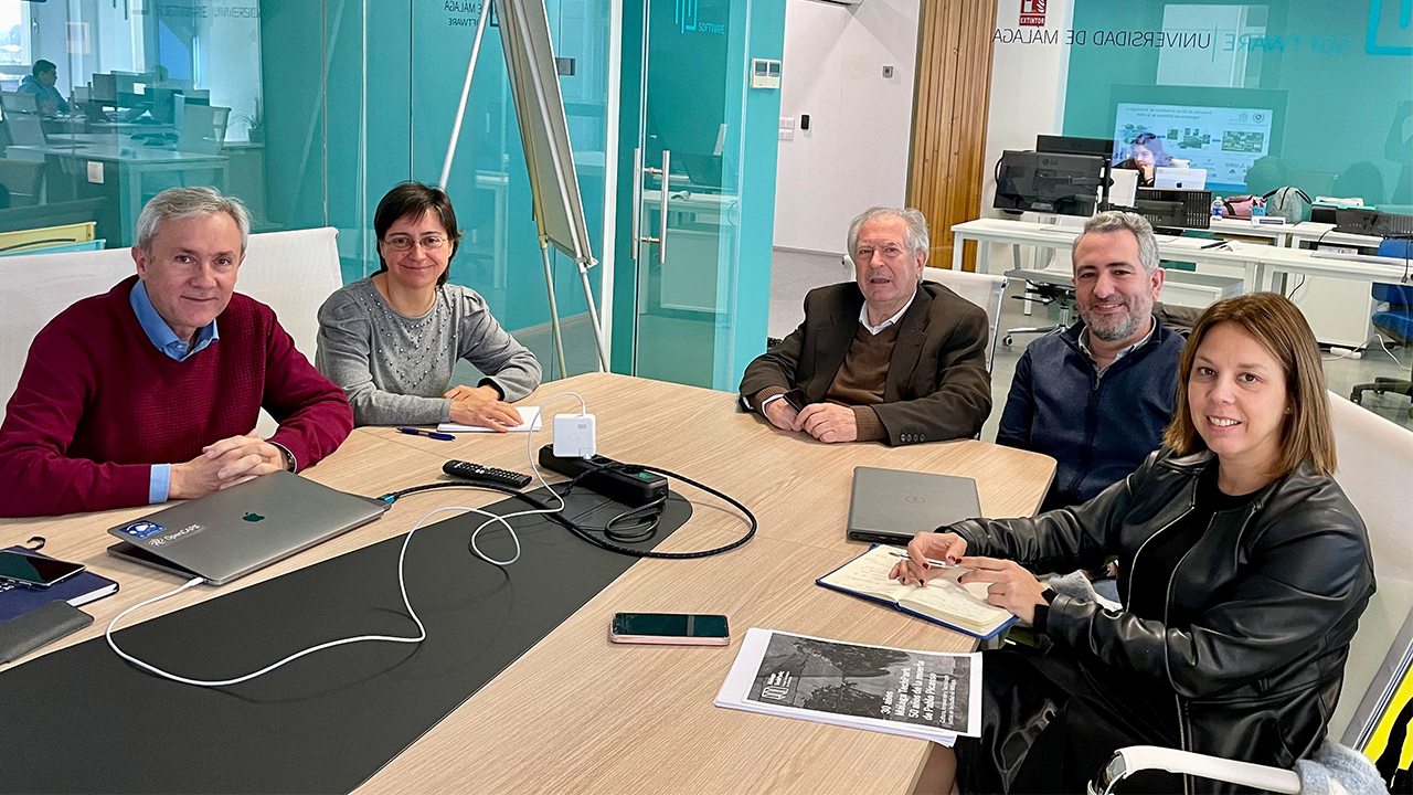 Meetings for the extension of the 5G Victoria Network to Málaga ...